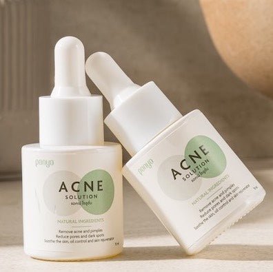 Organic Thai Moringa Oil Acne Treatment | Panya Natural
